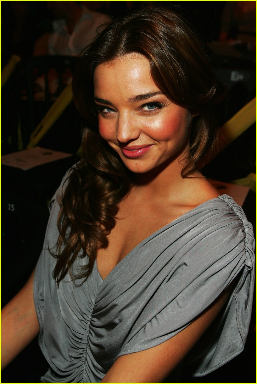 Miranda Kerr Takes to the Catwalk: Photo 1094381 | Photos | Just Jared ...