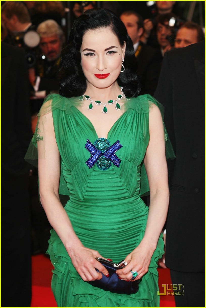 Dita Von Teese Gets the Green Light: Photo 1142401 | Photos | Just ...