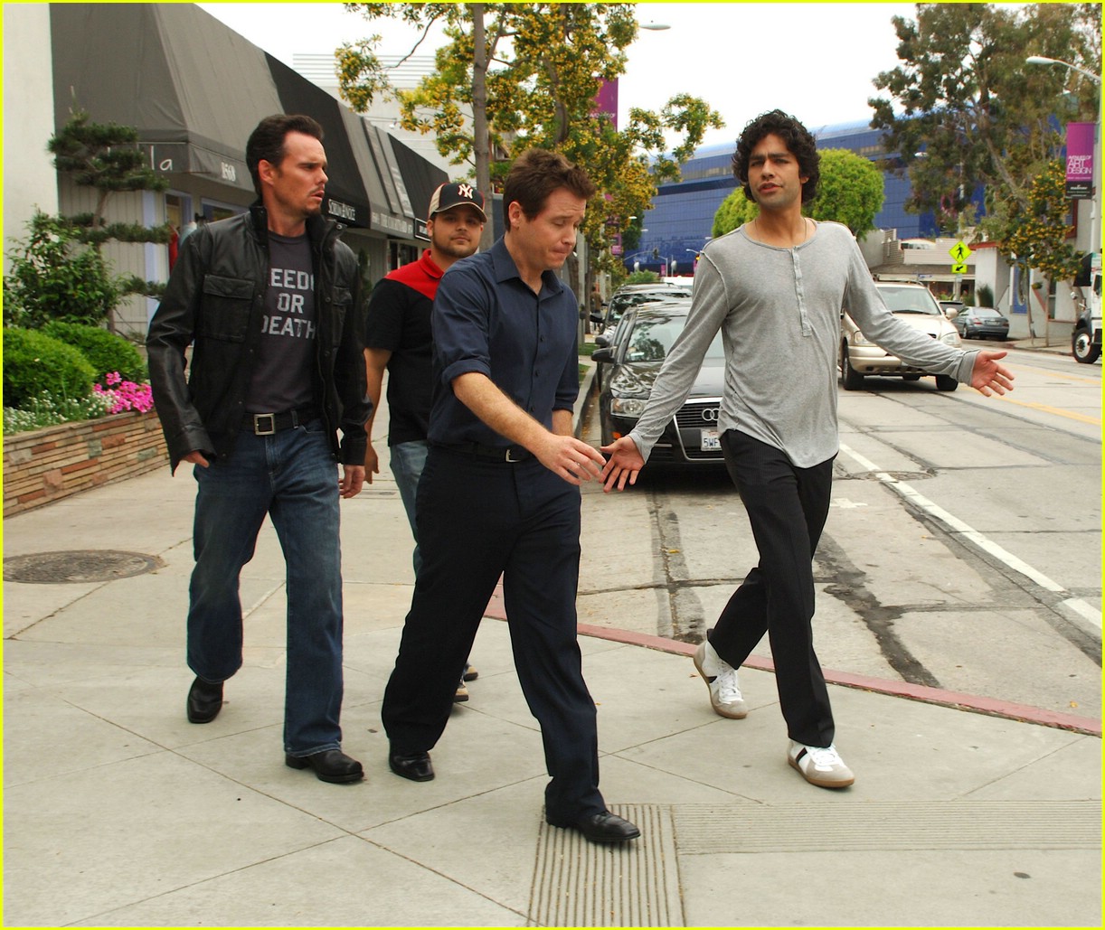 Adrian and His Entourage Come Back to Urth: Photo 1117631 | Photos ...