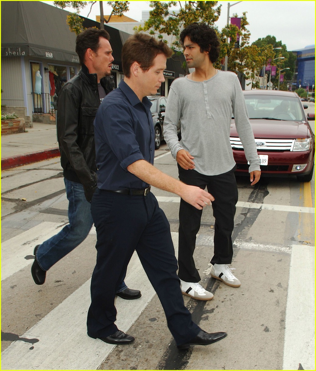 Adrian and His Entourage Come Back to Urth: Photo 1117711 | Photos ...