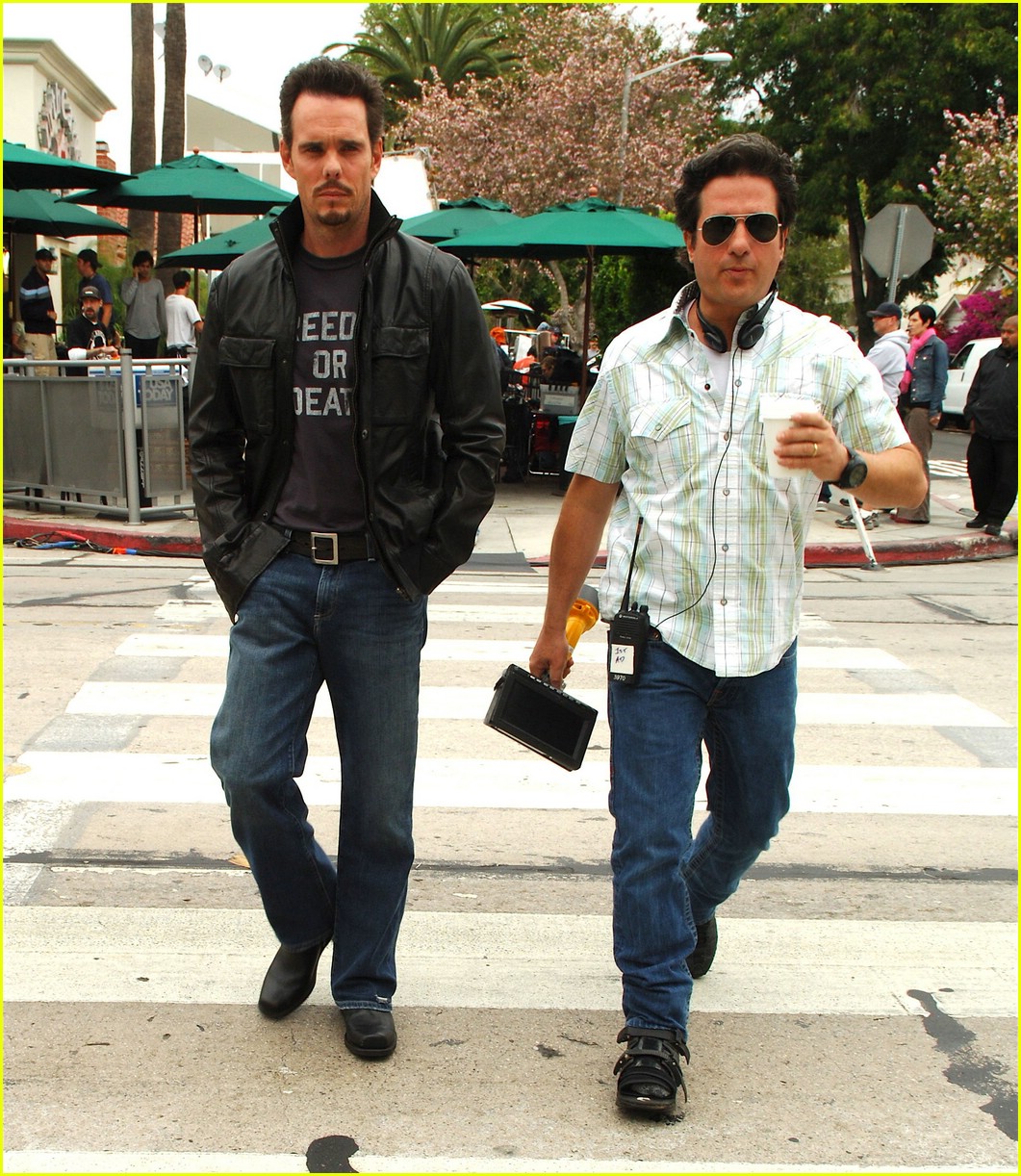 Adrian and His Entourage Come Back to Urth: Photo 1117741 | Photos ...