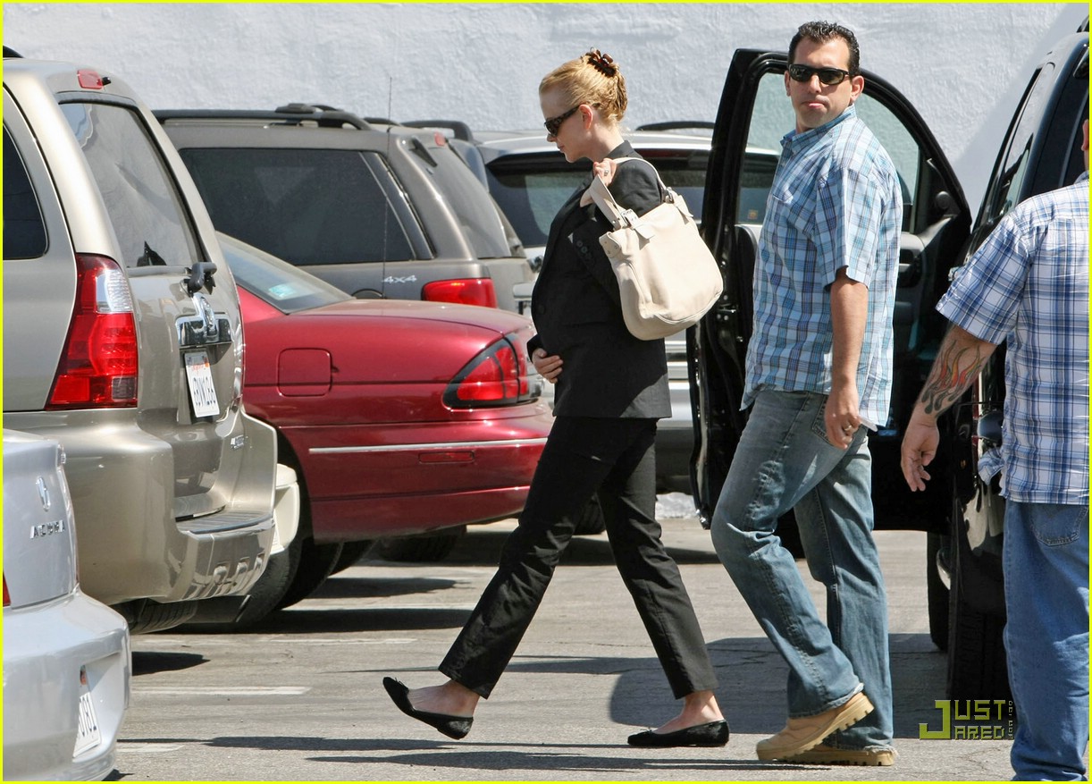 Nicole Kidman To Pose Pregnant and Nude?: Photo 1145941 | Photos | Just ...