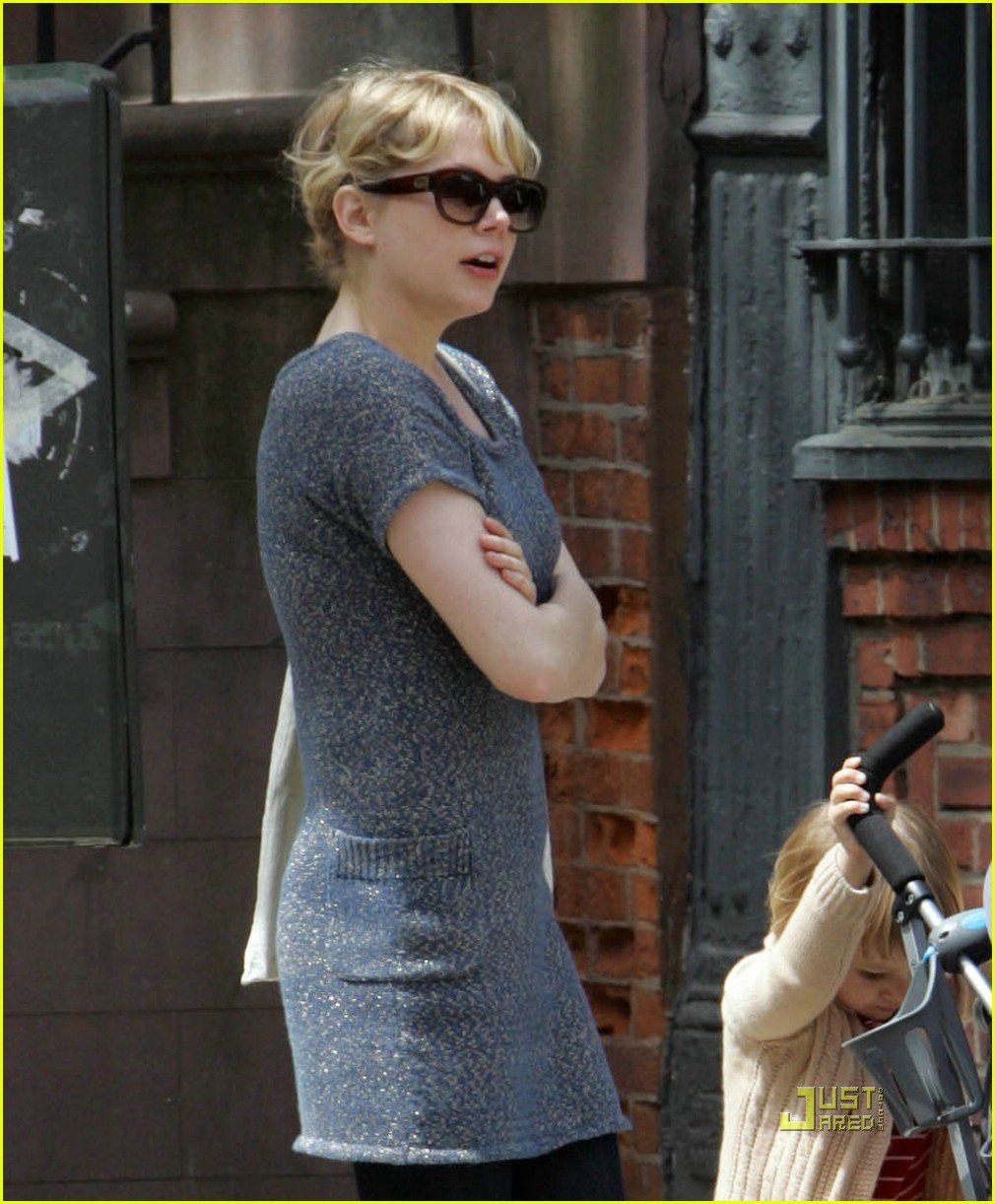 Matilda Ledger: Happy Mother's Day!: Photo 1123161 | Photos | Just ...