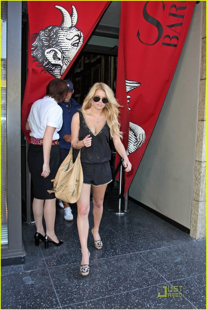 Jessica Simpson & Tony Romo: Still Together!: Photo 1133771 | Photos ...