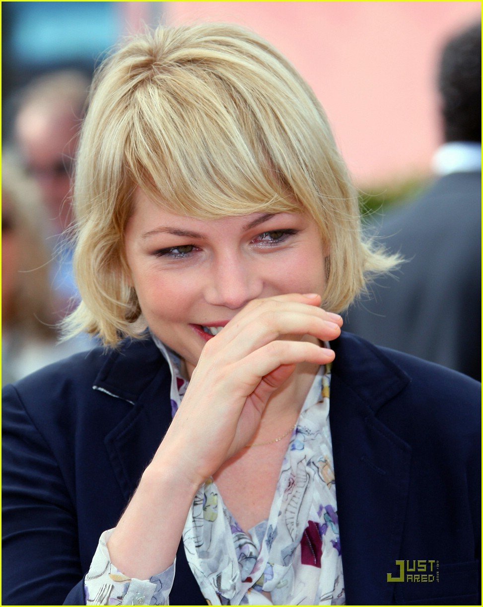 Michelle Williams is All Smiles at Cannes: Photo 1151001 | Photos ...