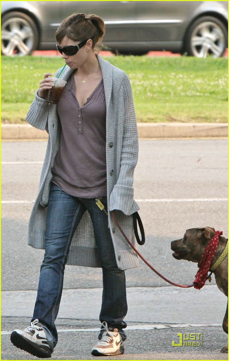 Jessica Biel Prizes Her Pitbull: Photo 1228681 | Photos | Just Jared ...