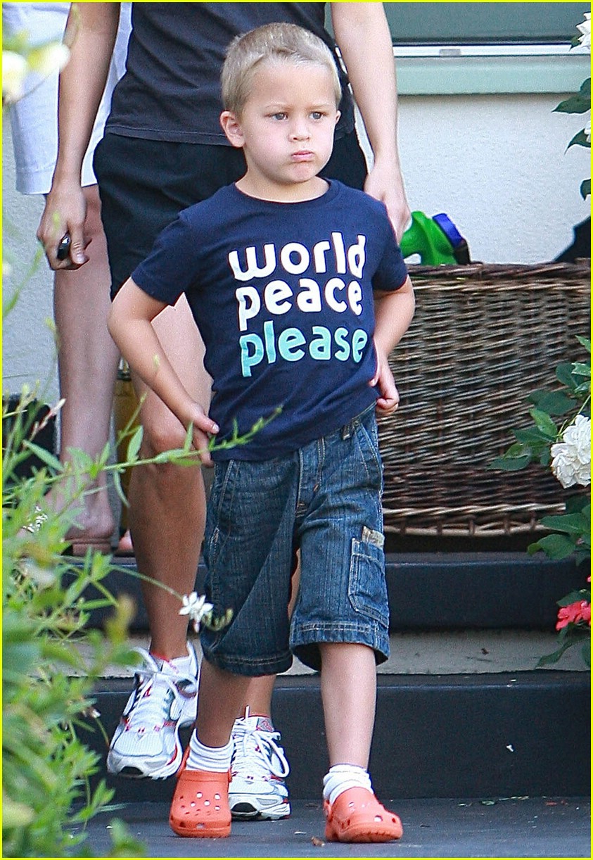 Deacon Phillippe: World Peace, Please!: Photo 1216931 | Photos | Just ...