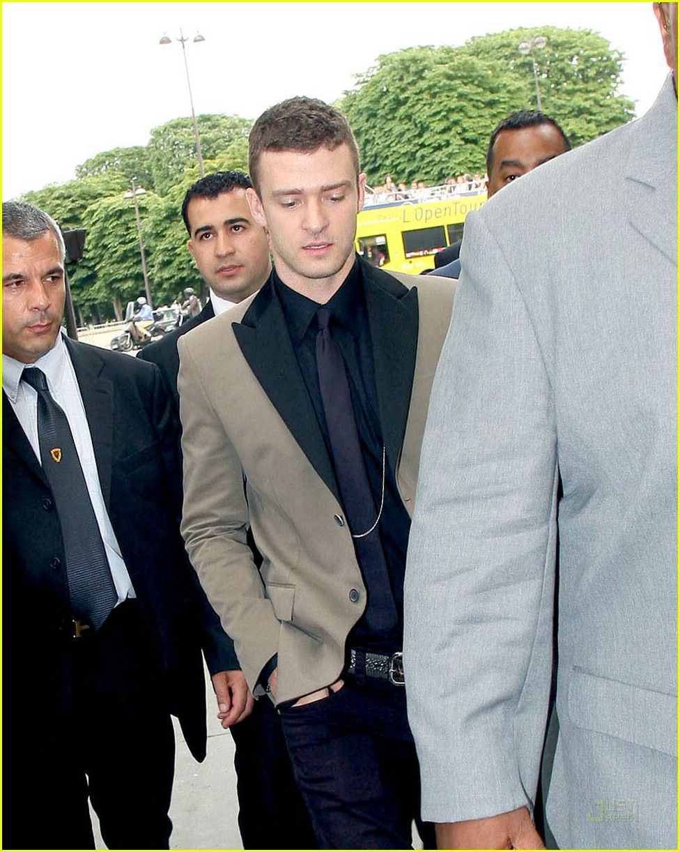 Justin Timberlake Has Dirty Shoes: Photo 1226601 | Pictures | Just Jared