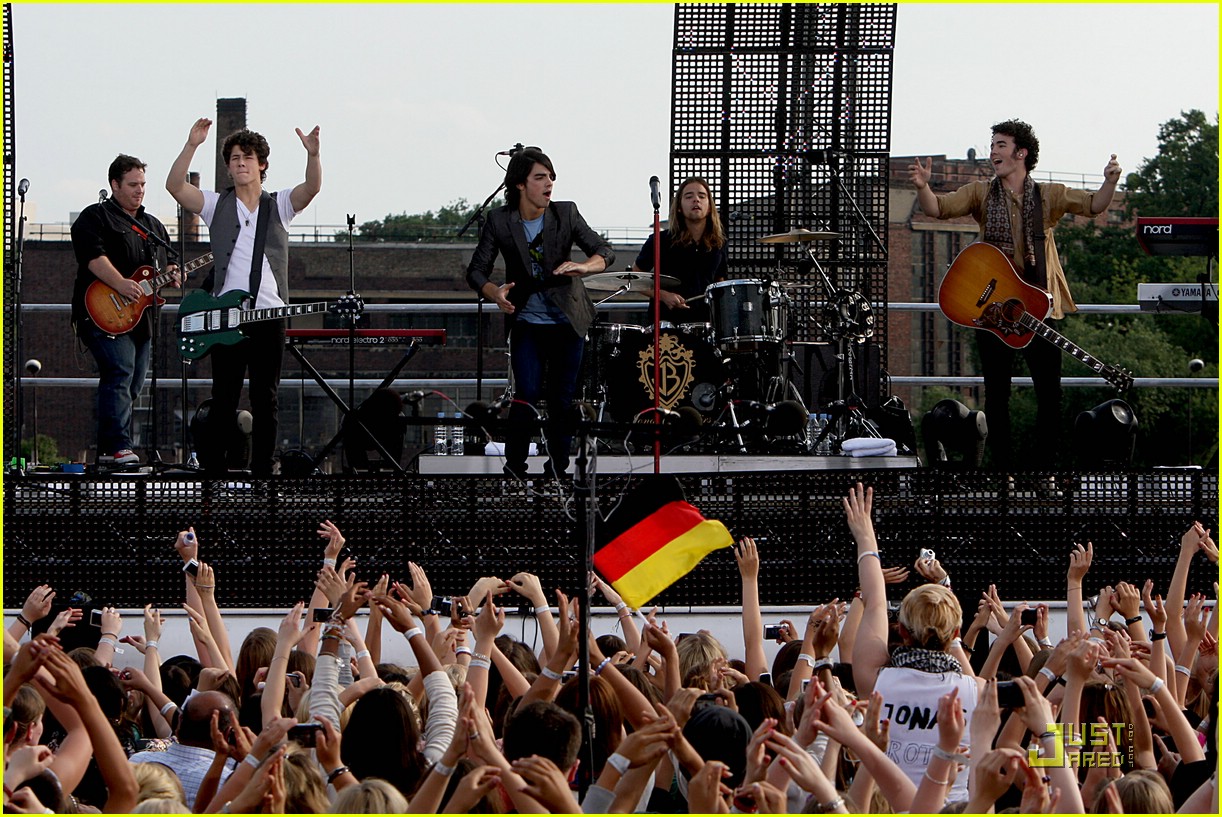 The Jonas Brothers Go German: Photo 1229041 | Pictures | Just Jared