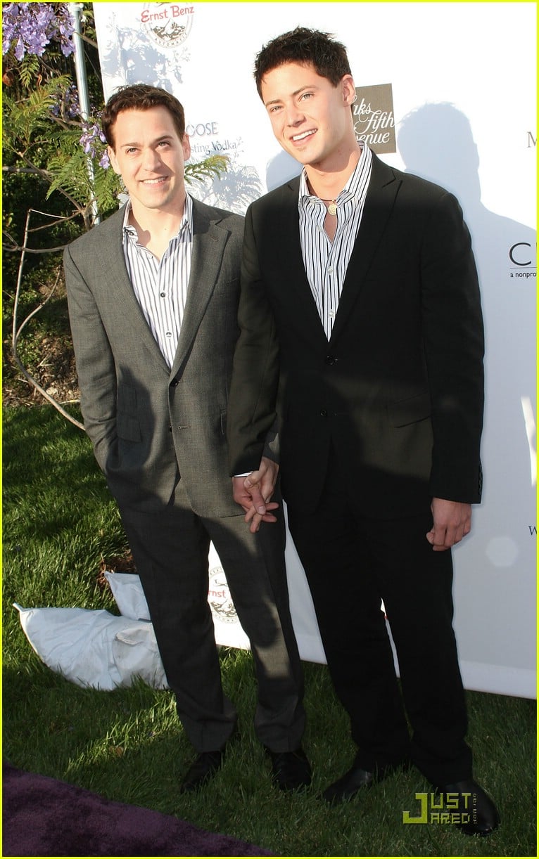 T.R. Knight: No Wedding in the Works: Photo 1178431 | Photos | Just ...