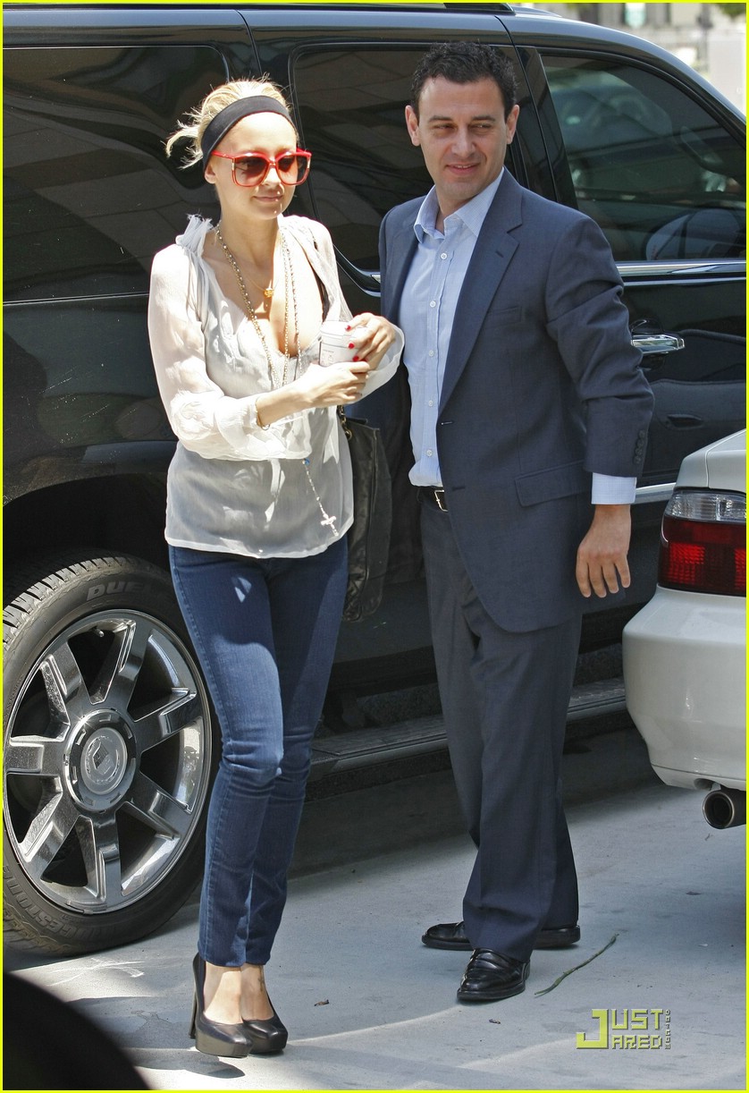 Nicole Richie's Manager Meet-Up: Photo 1184501 | Photos | Just Jared ...