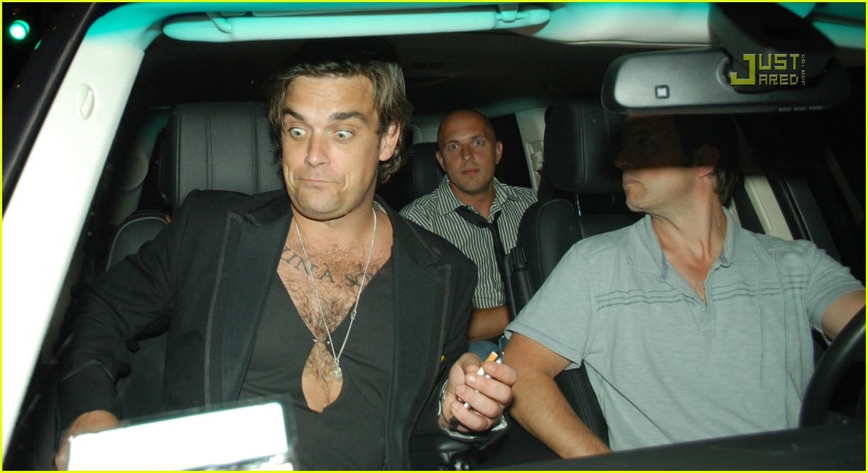 Photo: robbie williams chest hair 05 | Photo 1207501 | Just Jared ...