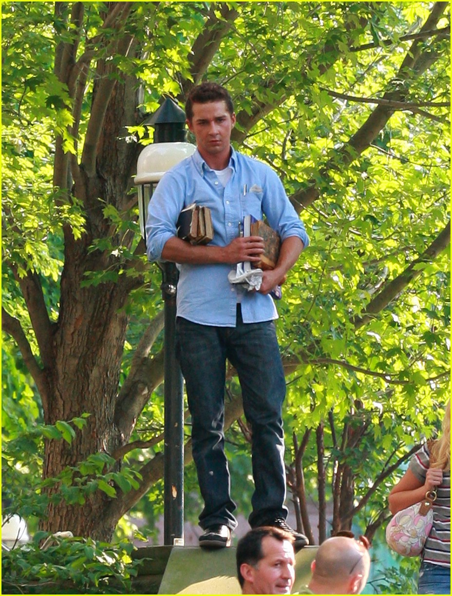 Shia LaBeouf Shoots Transformers 2: Photo 1223981 | Pictures | Just Jared