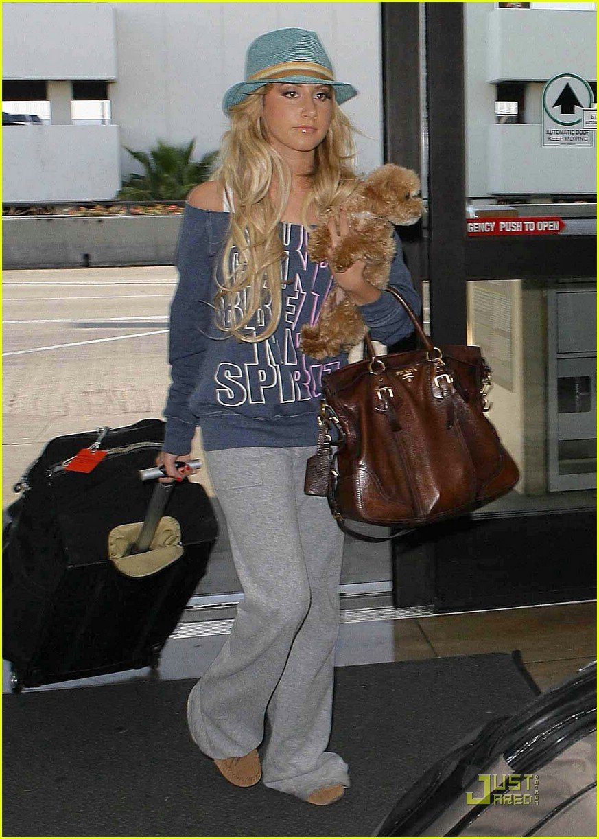 Ashley Tisdale: HSM3, Here I Come Again!: Photo 1172201 | Photos | Just ...