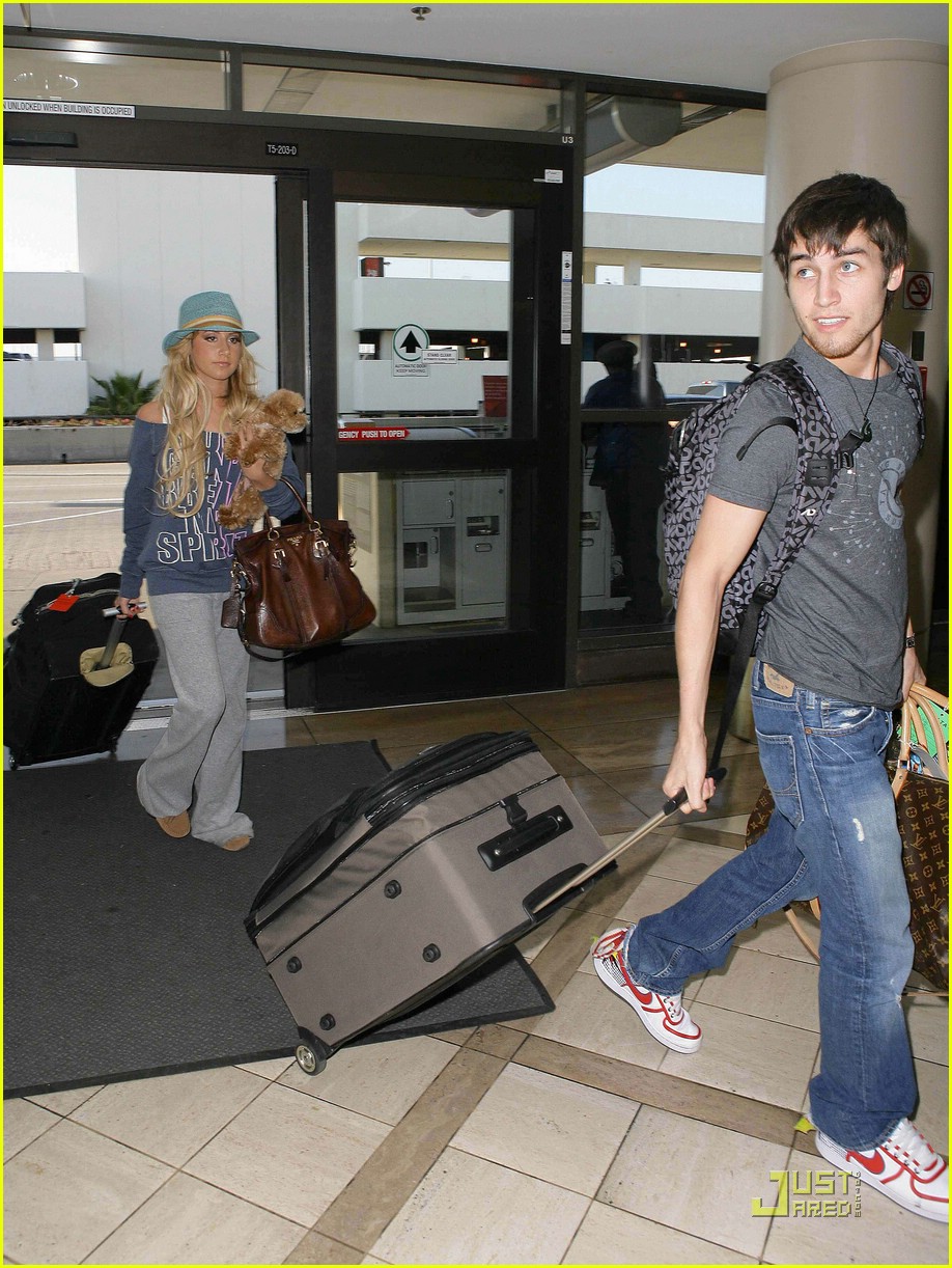 Ashley Tisdale: HSM3, Here I Come Again!: Photo 1172231 | Photos | Just ...