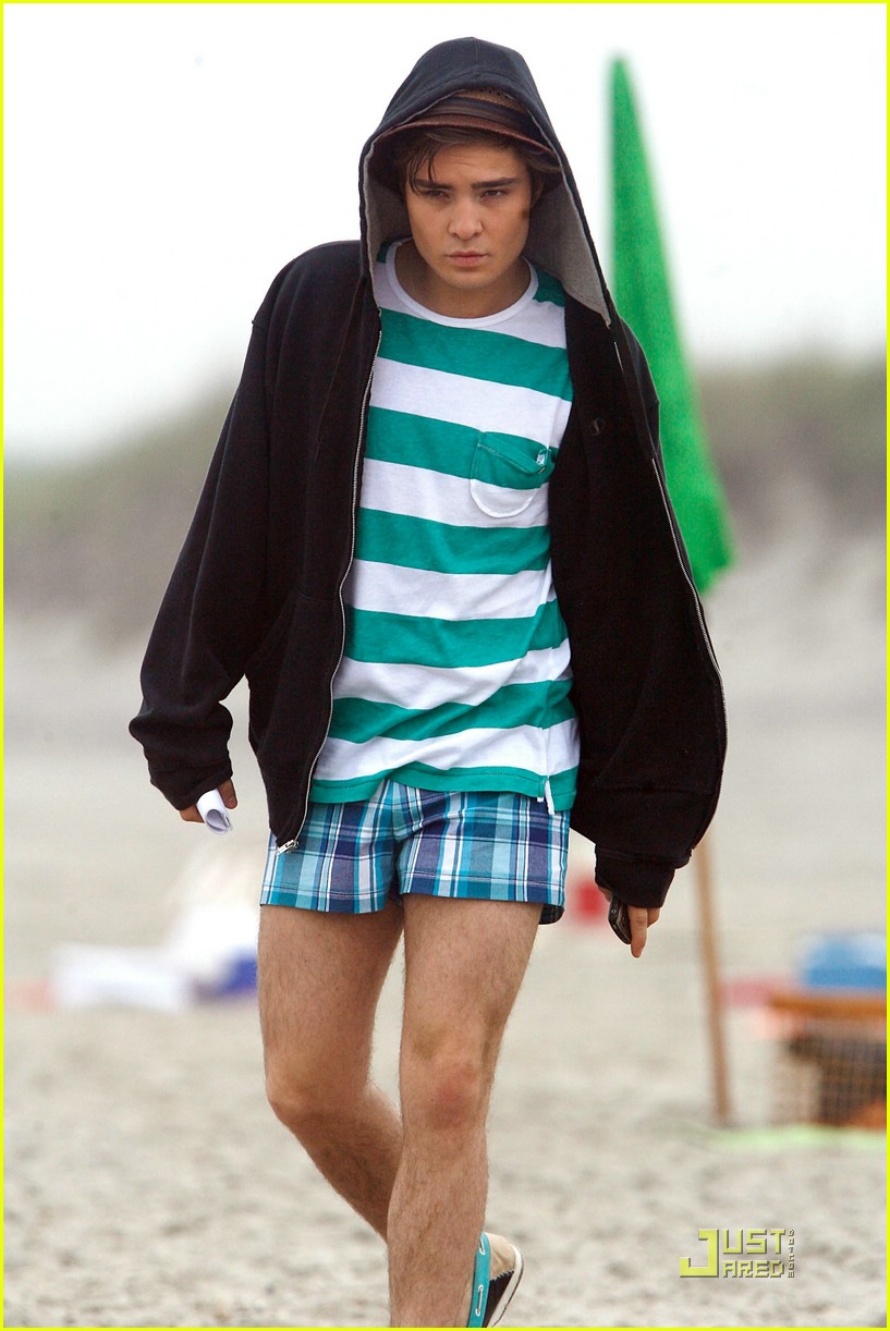 Ed Westwick is a Soccer Stud: Photo 1230781 | Photos | Just Jared ...