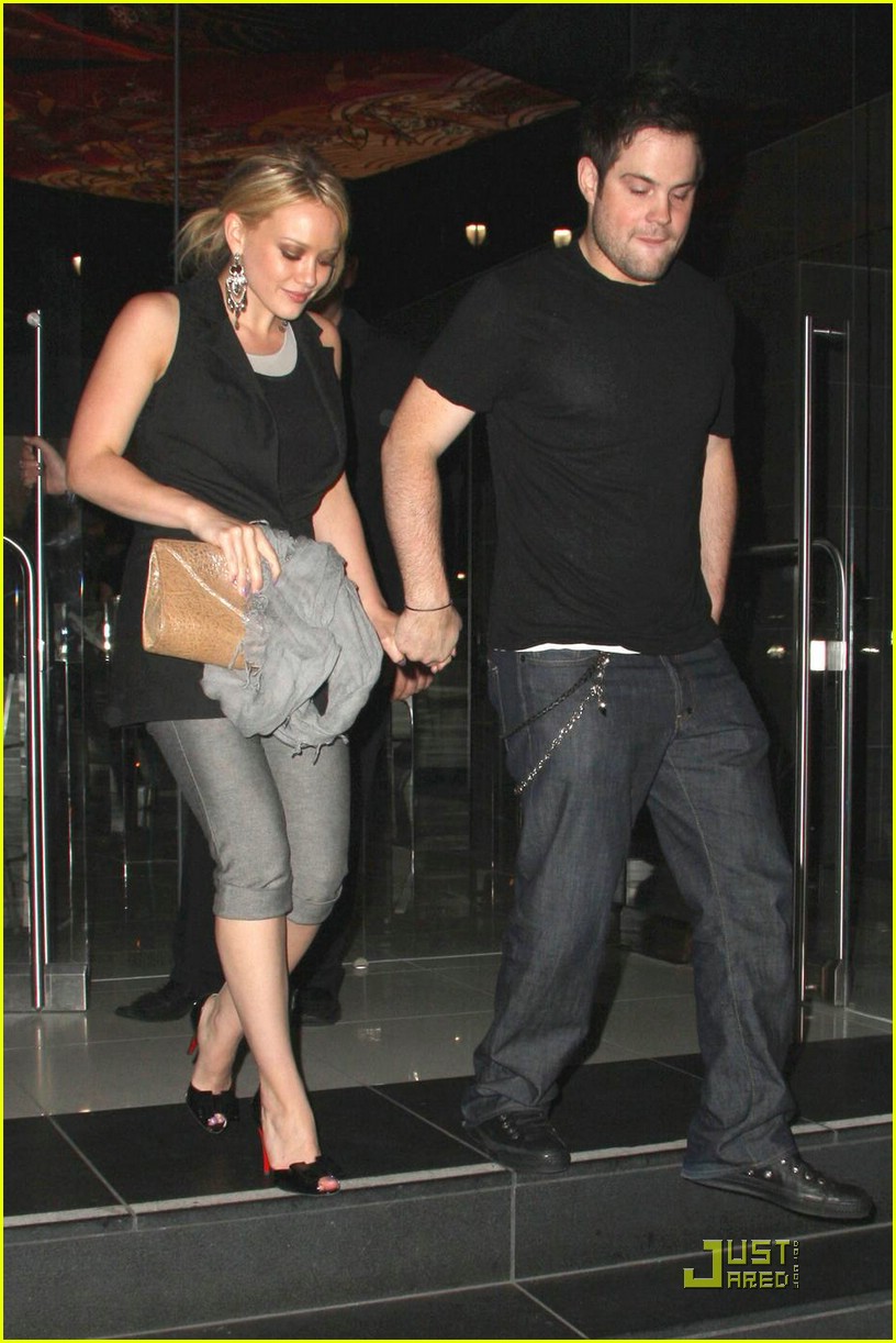 Hilary Duff and Mike Comrie Go Katsuya-Krazy: Photo 1244471 | Hilary ...