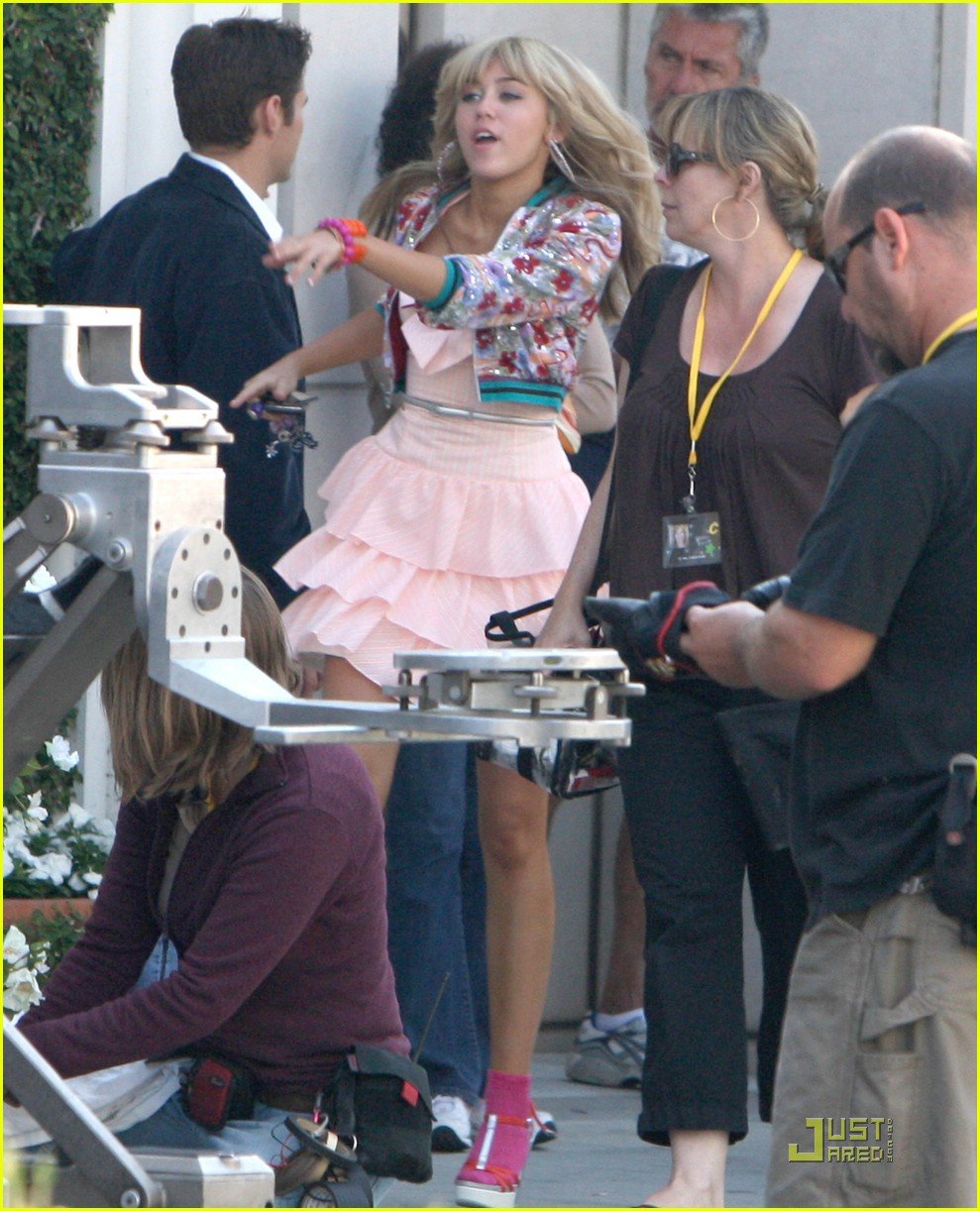 Miley Cyrus is a Platform Princess: Photo 1269141 | Photos | Just Jared ...