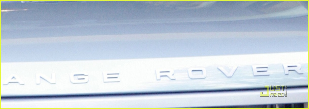 Jennifer Aniston is a Range Rover Lover: Photo 1369181 | Photos | Just ...