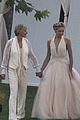 Ellen DeGeneres Wedding Pictures — FIRST LOOK | Ellen DeGeneres, Portia ...