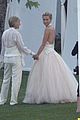 Ellen DeGeneres Wedding Pictures — FIRST LOOK | Ellen DeGeneres, Portia ...