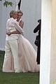 Ellen DeGeneres Wedding Pictures — FIRST LOOK | Ellen DeGeneres, Portia ...