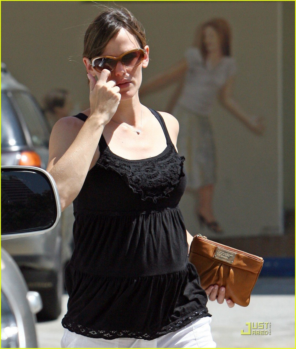 Jennifer Garner's Got Giggles 'N' Hugs: Photo 1336801 | Ben Affleck ...