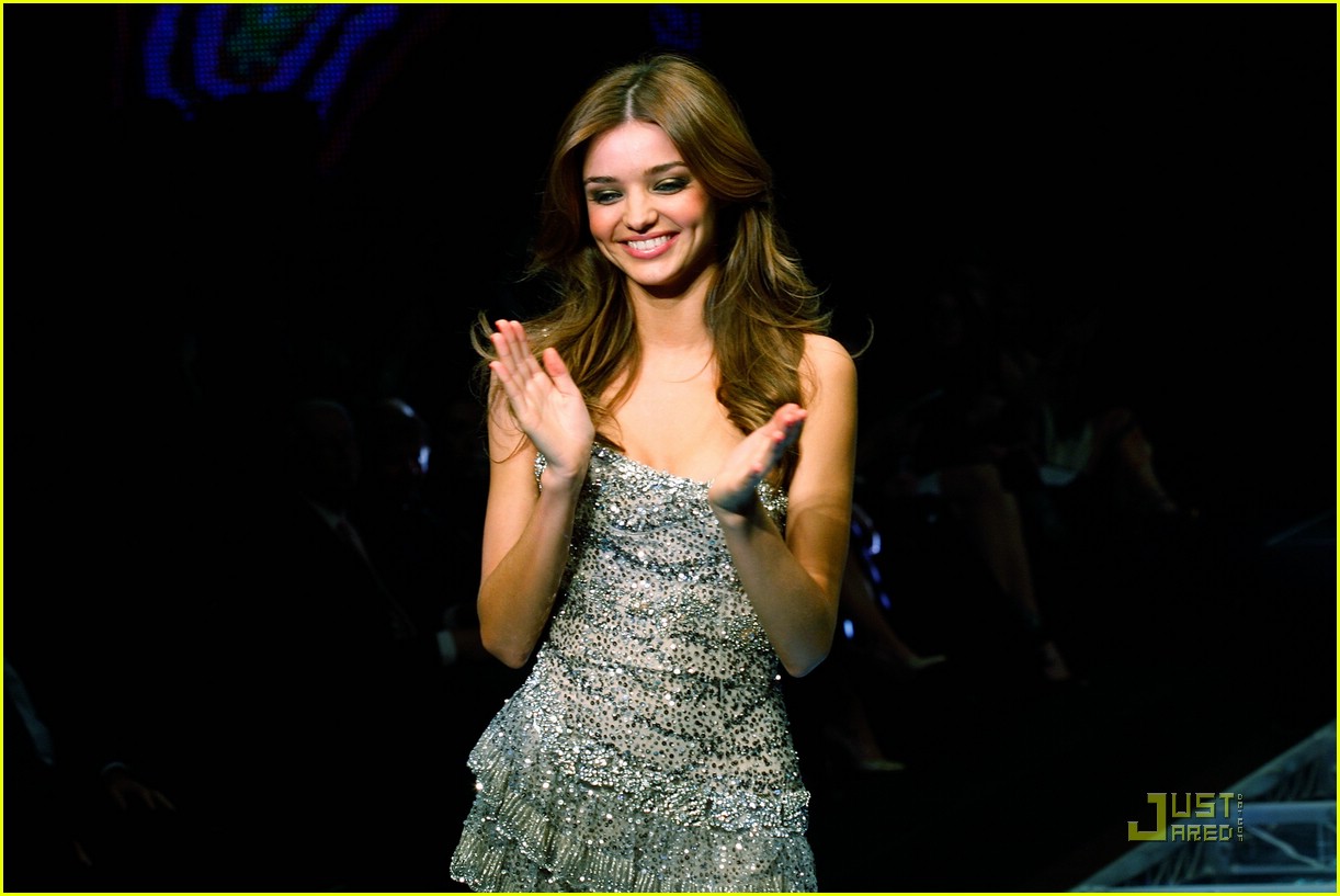 Miranda Kerr is Jets Jolly: Photo 1339811 | Photos | Just Jared ...