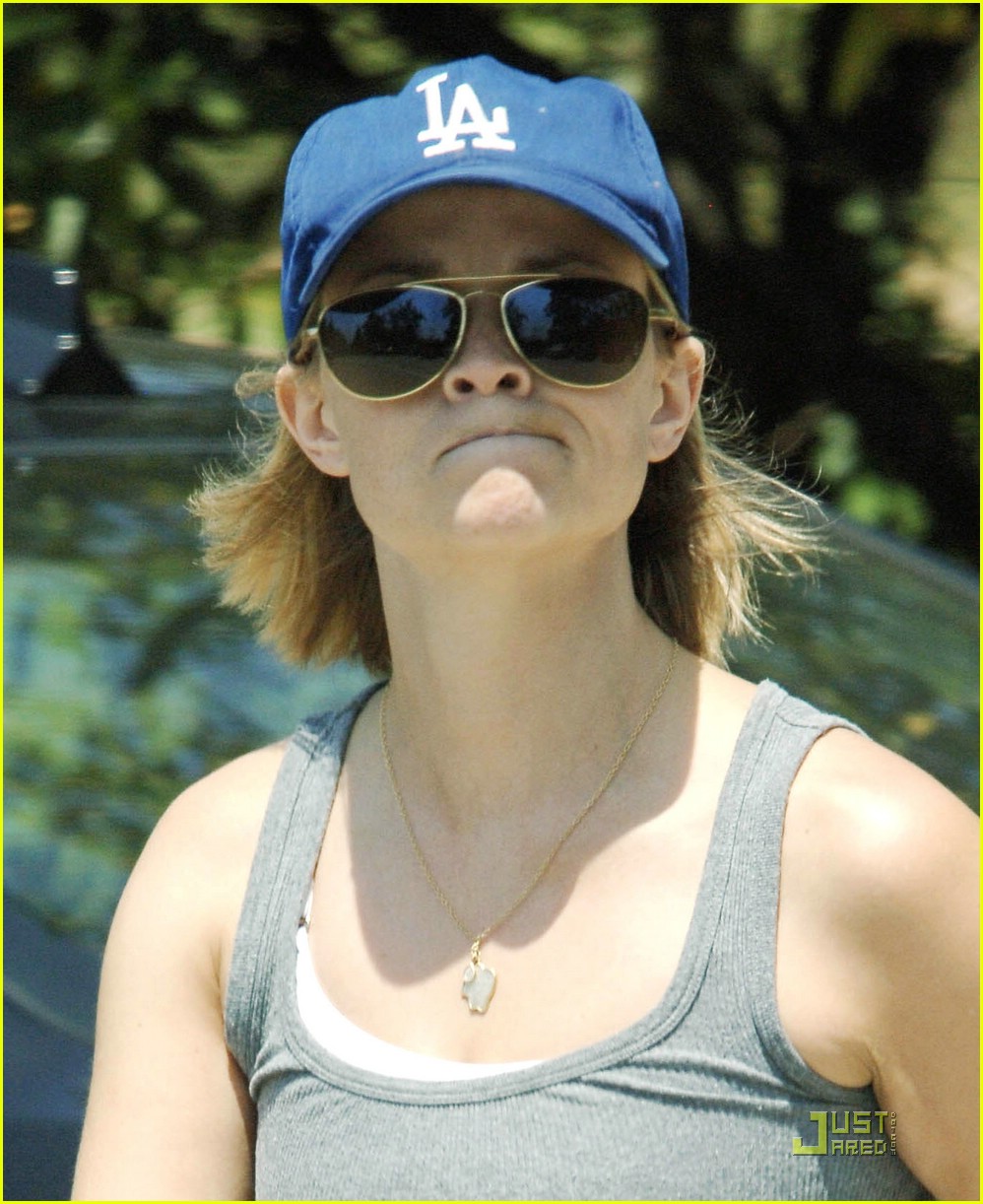 Reese Witherspoon is the Lady of the Canyon: Photo 1346871 | Photos ...