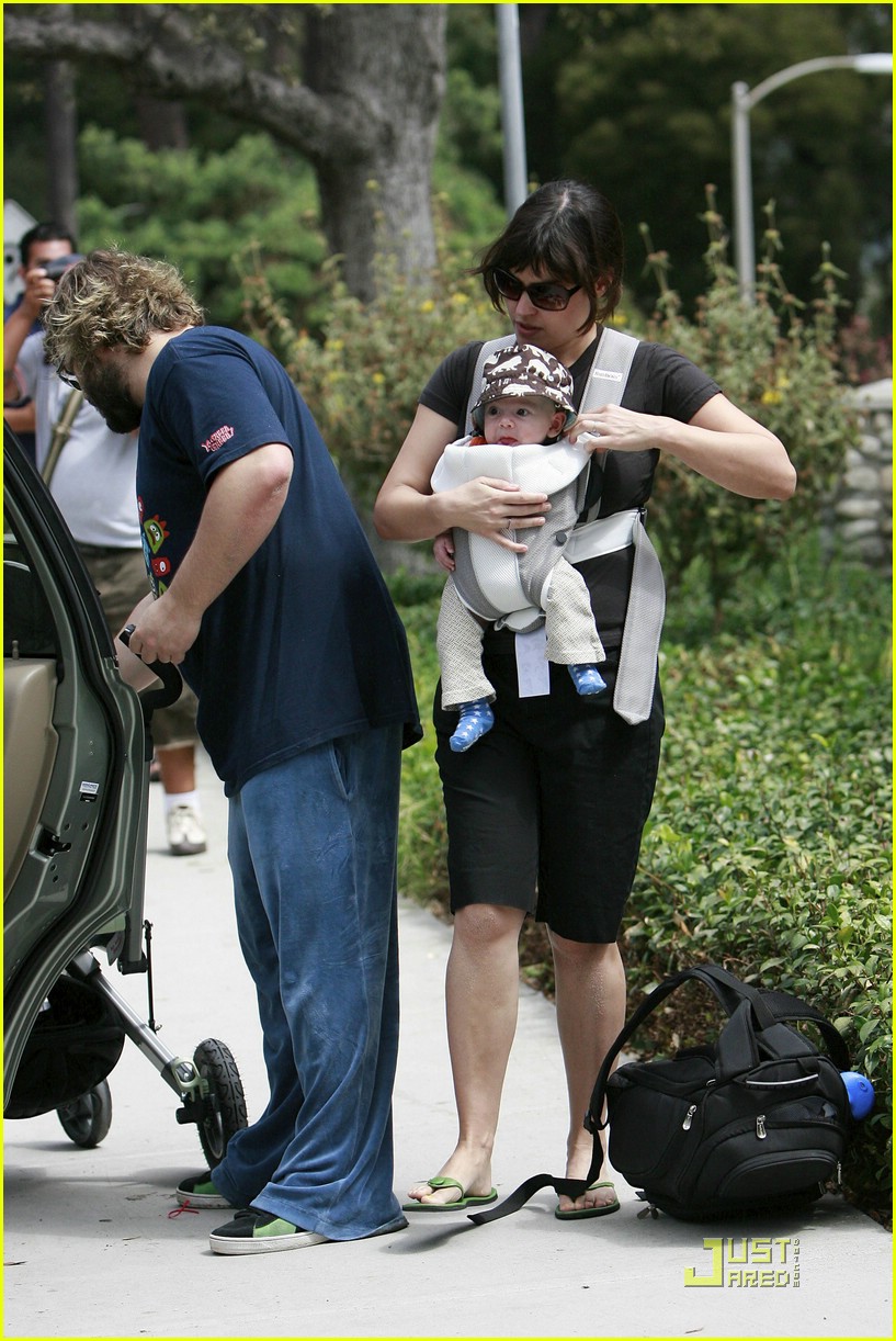 Samuel Black Plays in the Park: Photo 1386391 | Celebrity Babies, Jack ...