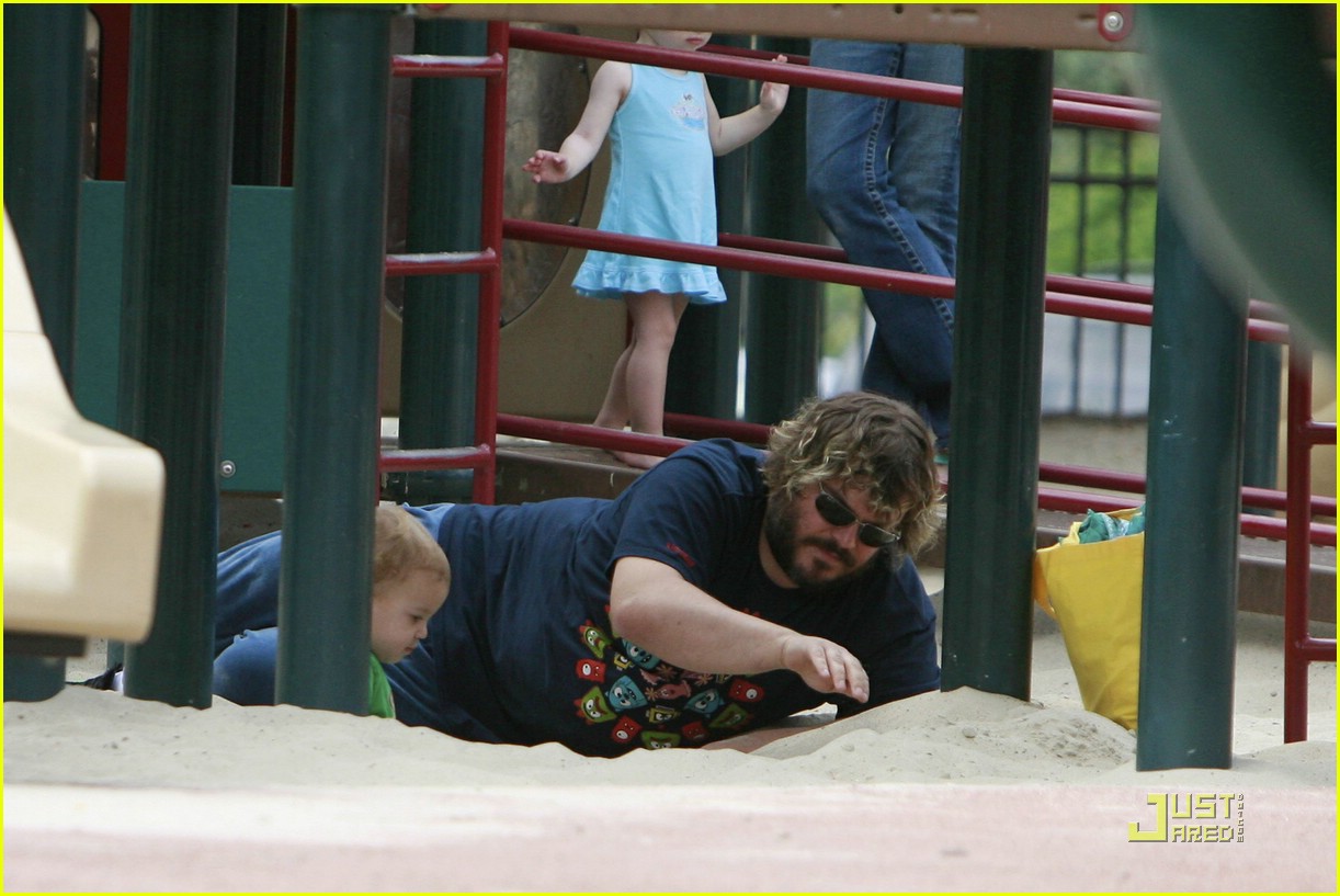 Samuel Black Plays in the Park: Photo 1386561 | Photos | Just Jared ...