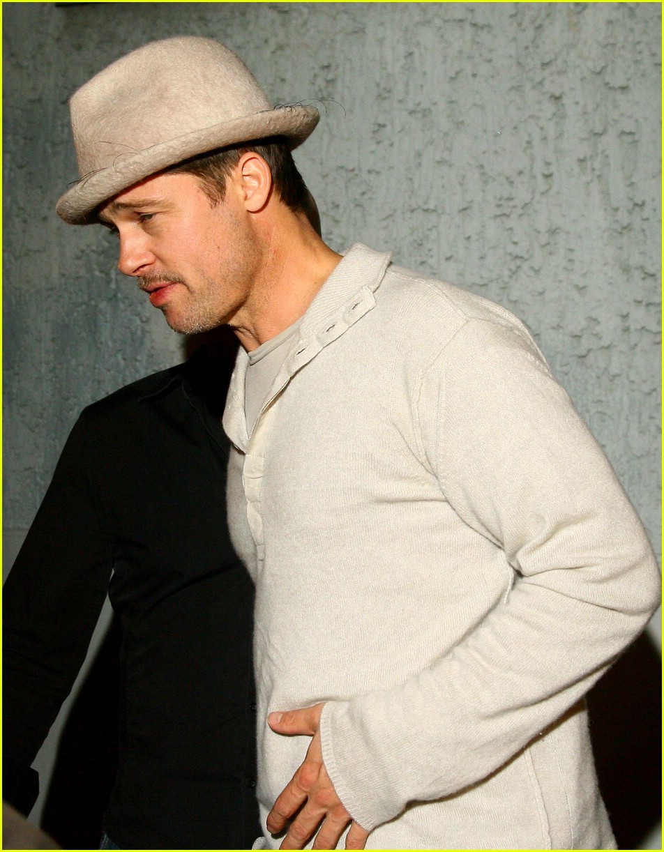 Brad Pitt Films Inglorious Bastards : Photo 1440711 | Photos | Just ...