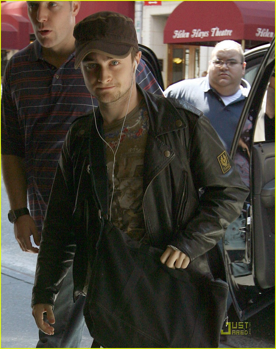 Daniel Radcliffe: Equus Rehearsals Under Way!: Photo 1383451 | Daniel ...