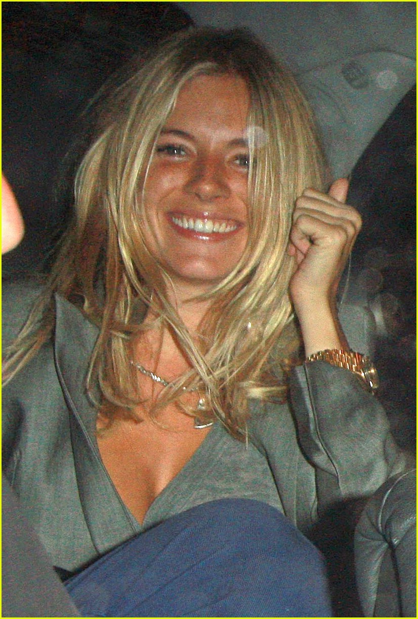 Sienna Miller Has a Soho Smile: Photo 1395281 | Photos | Just Jared ...