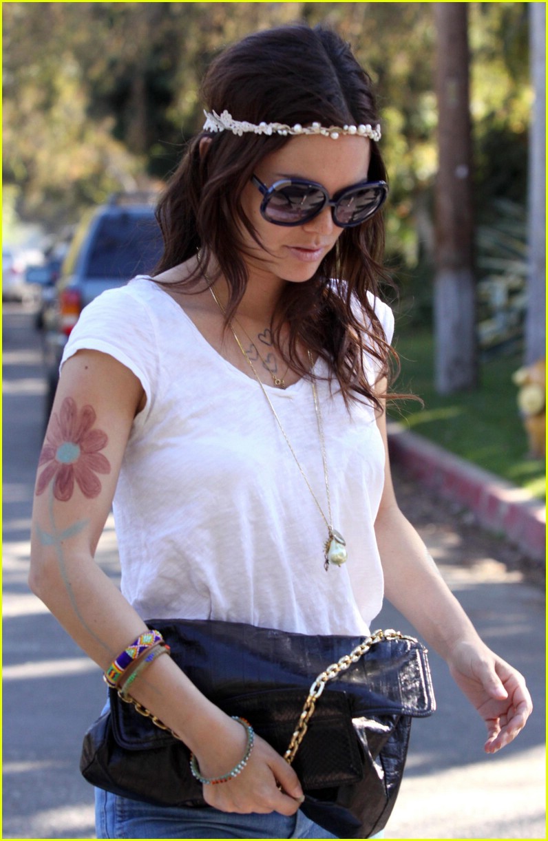 Rachel & Hayden Have Pre-Halloween Hangout: Photo 1506551 | Photos ...