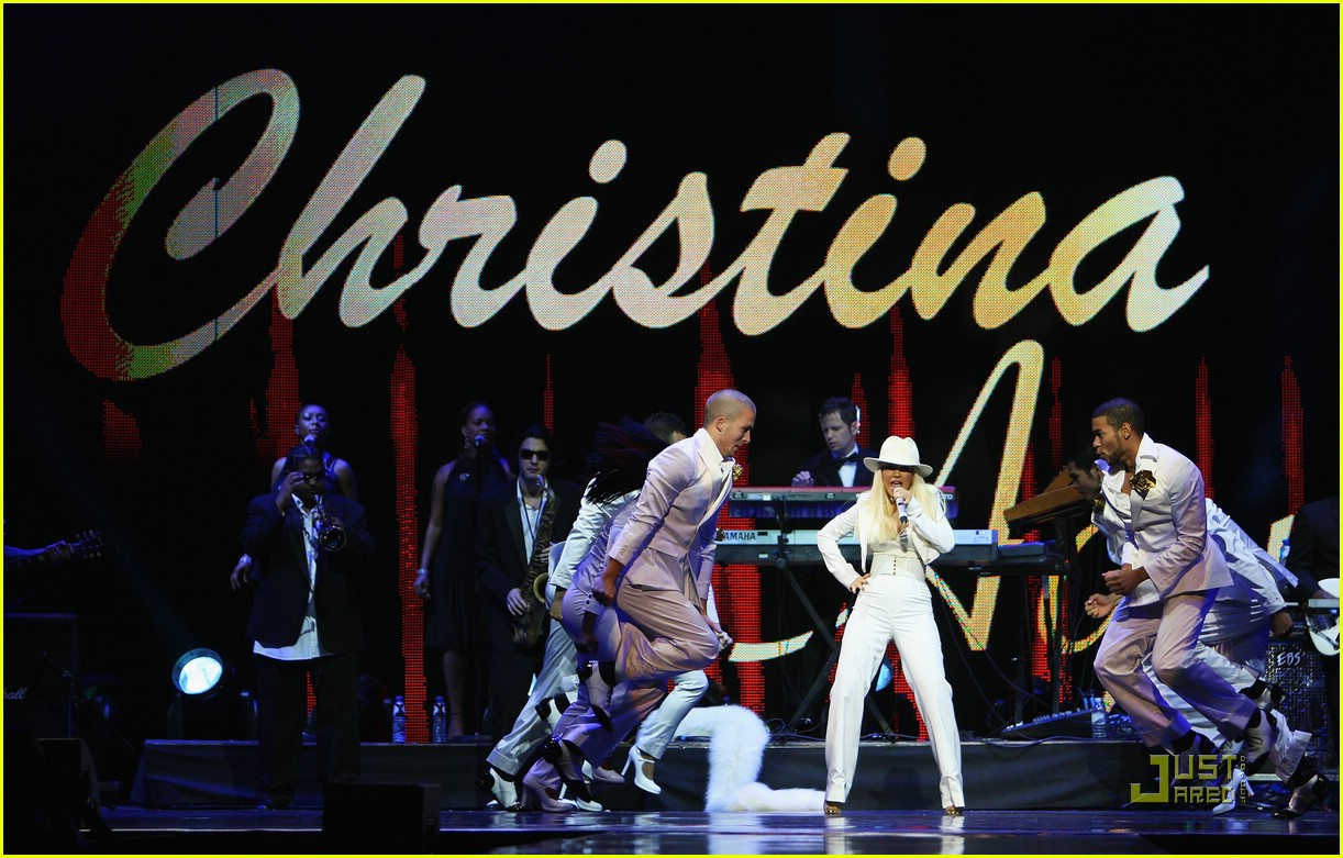 Africa is Rising for Christina Aguilera: Photo 1480641 | Christina ...