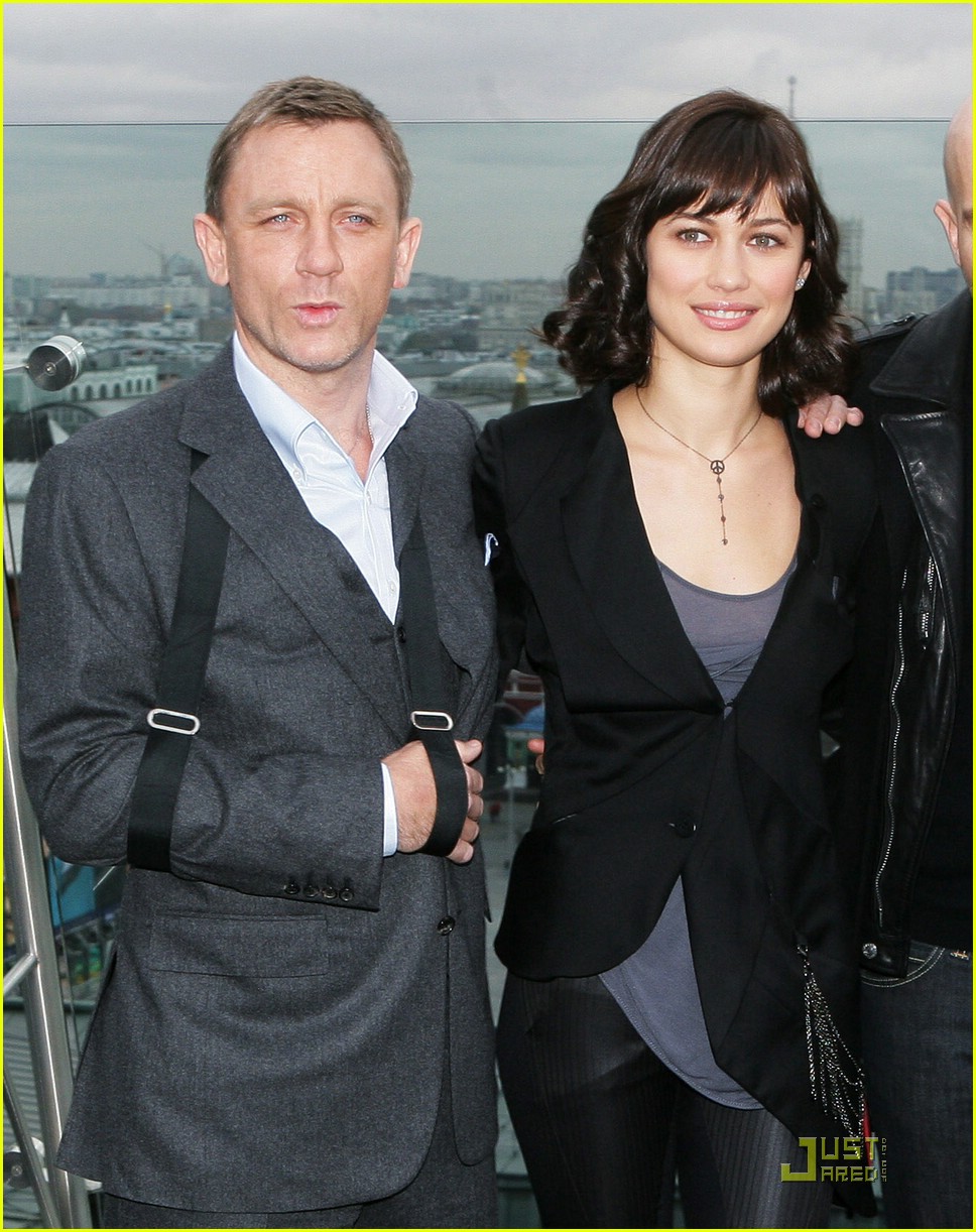 Daniel Craig Gets Rugged in Russia : Photo 1476561 | Daniel Craig ...