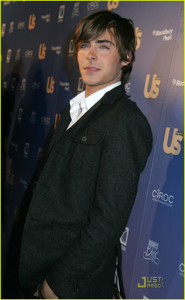 Zac Efron & Just Jared: Shaka!: Photo 1498031 | Zac Efron Photos | Just ...