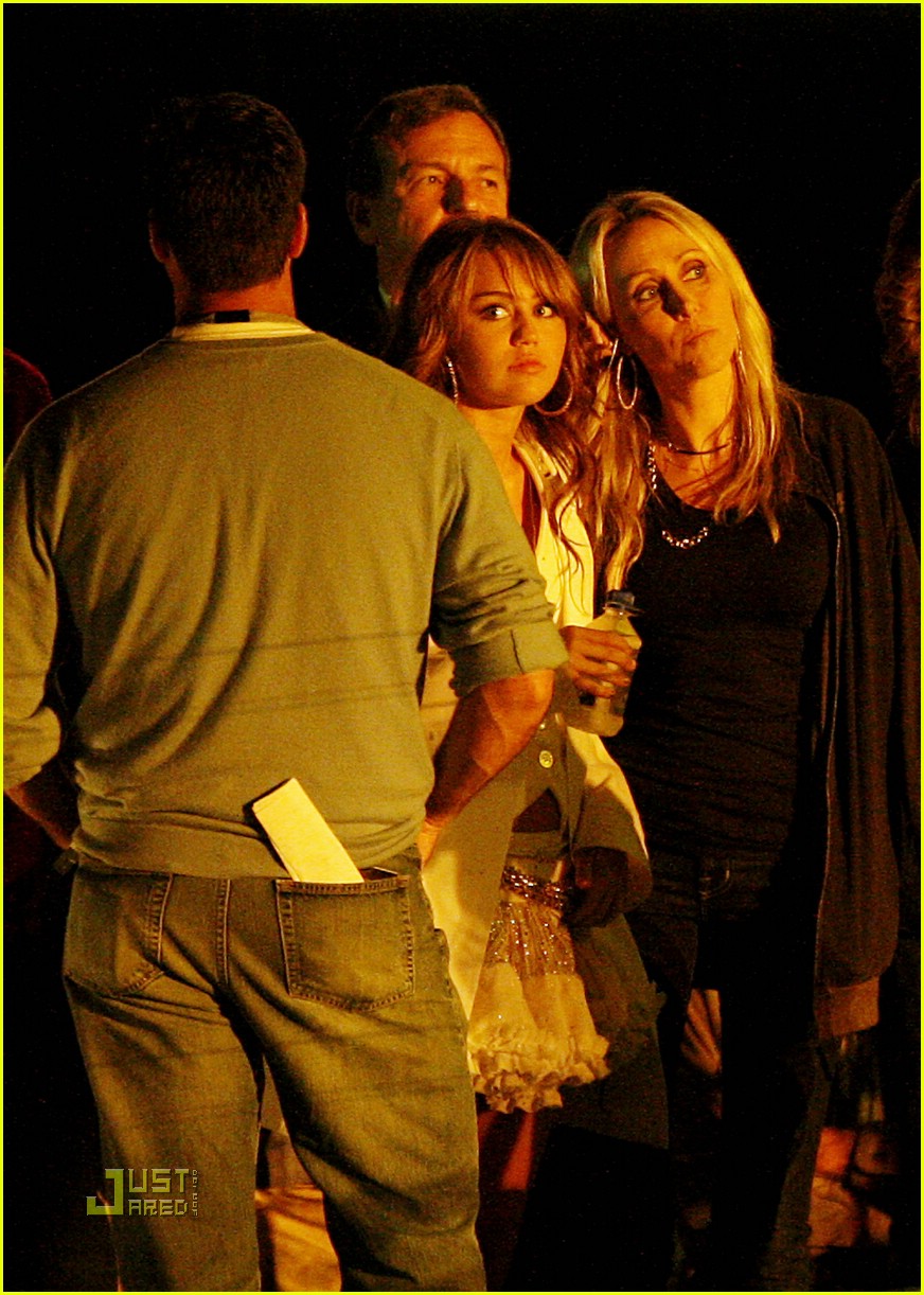 Justin Gaston Sings At Miley's Sweet Sixteen: Photo 1463491 | Billy Ray ...