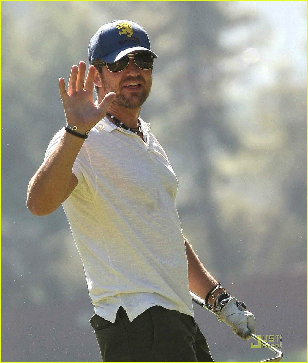 Gerard Butler Goes Golfing: Photo 1471641 | Pictures | Just Jared