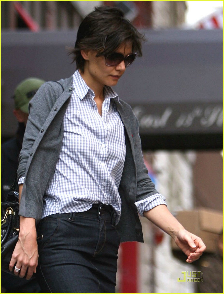 Katie Holmes Bares Legs: Photo 1463981 | Katie Holmes Photos | Just ...