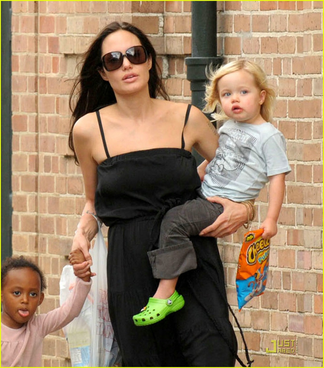 The Jolie-Pitts are a Cheetos Family: Photo 1464611 | Angelina Jolie ...