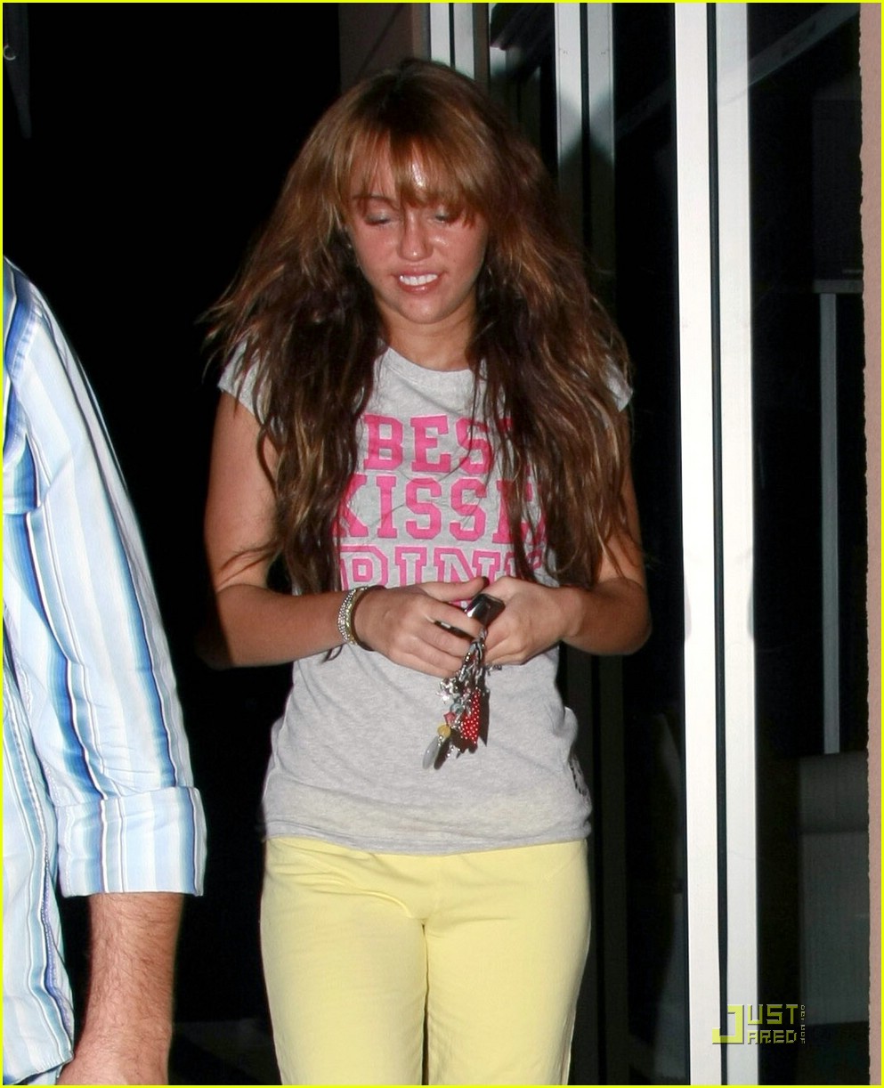 Justin Gaston + Miley Cyrus = LOVE: Photo 1454731 | Justin Gaston ...