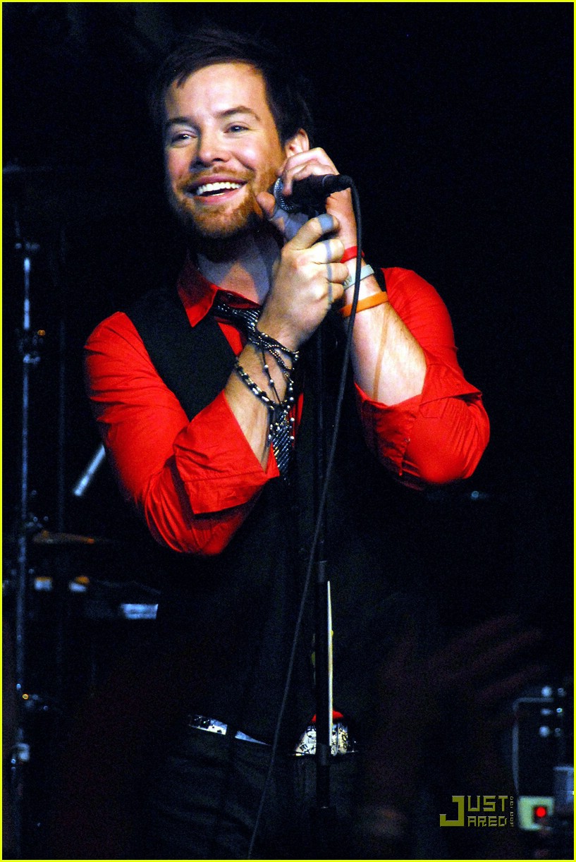 David Cook Takes A Bite Out Of His Album: Photo 1553471 | David Cook ...