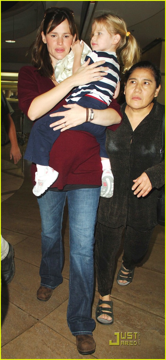 Jennifer Garner Busts Burky: Photo 1557331 | Ben Affleck, Celebrity ...