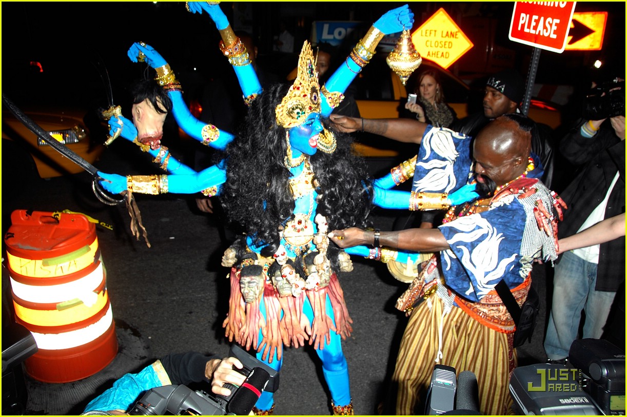 Heidi Klum is a Blue Indian Goodess: Photo 1523441 | Heidi Klum, Seal ...