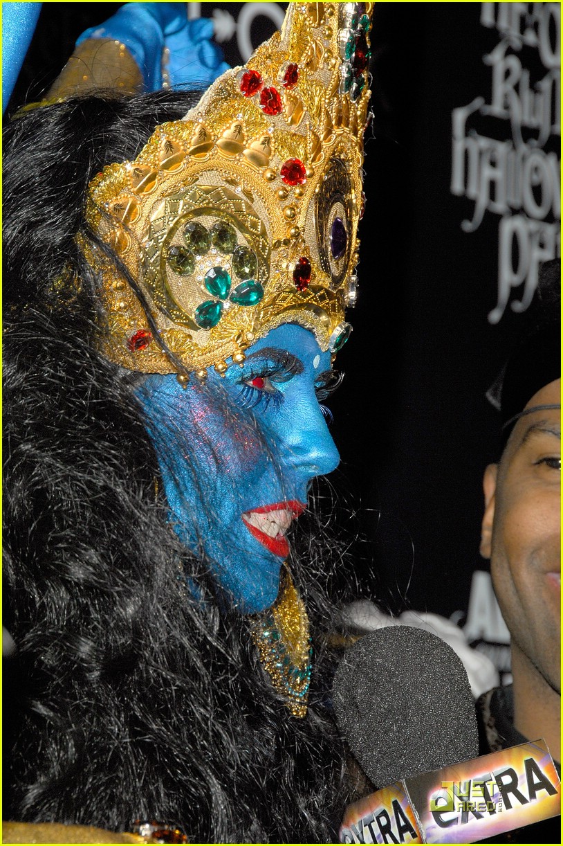 Heidi Klum is a Blue Indian Goodess: Photo 1523621 | Heidi Klum, Seal ...