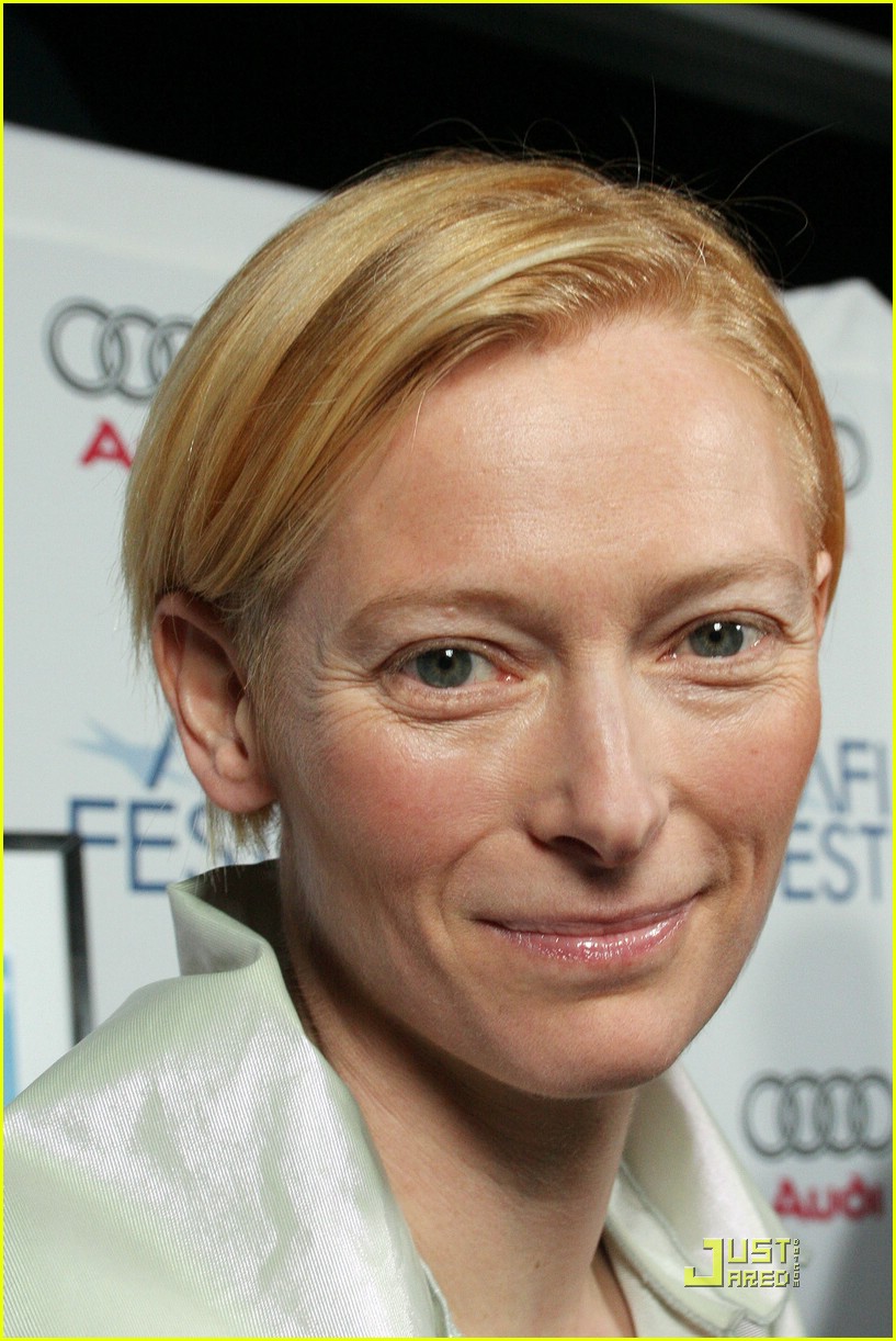 Tilda Swinton is Honored At AFI: Photo 1528581 | Tilda Swinton Photos ...