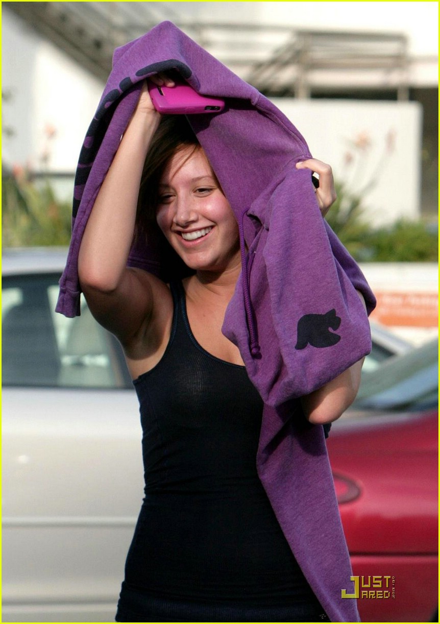 Ashley Tisdale Seeks A Sunset Tan: Photo 1527341 | Ashley Tisdale ...