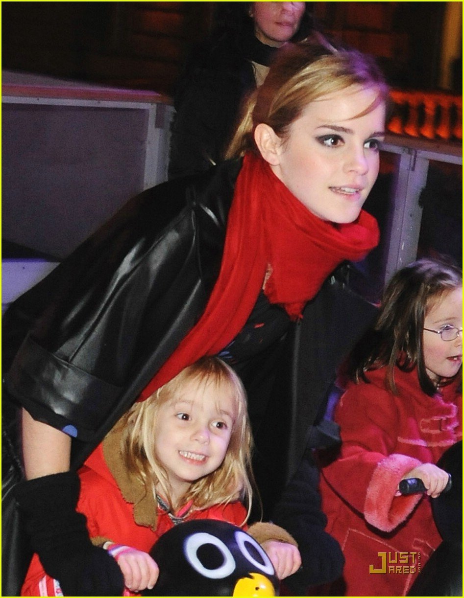 Emma Watson is Ice-Skating Sweet: Photo 1552031 | Emma Watson Photos ...